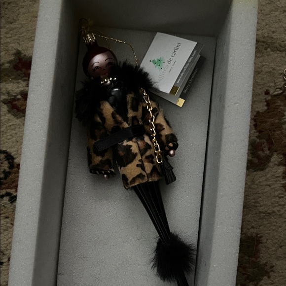 De Carlini | Holiday | De Carlini Leopard Print Ornament With Black ...